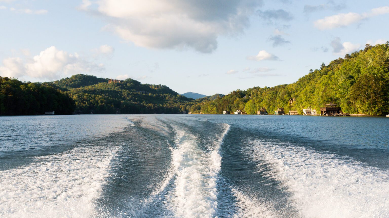 The Best Places To SUP In North Georgia